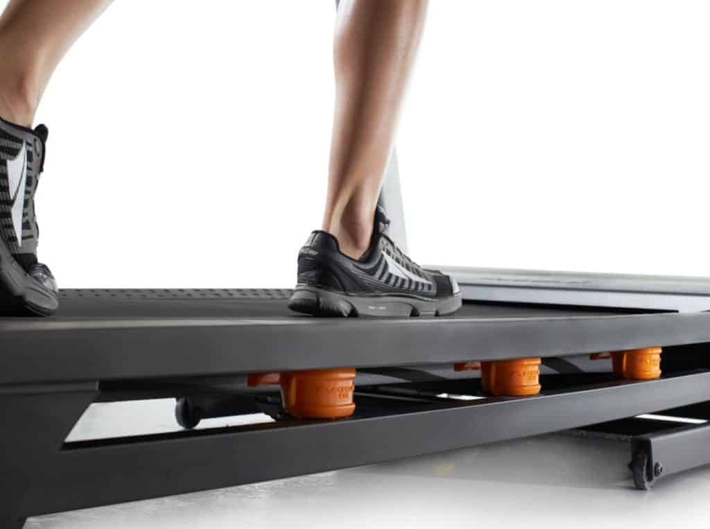 18 Rekomendasi Treadmill Terbaik, Berbagai Merk (Terbaru 2024) - CekList.ID