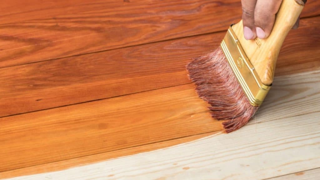 12 Rekomendasi Merk Cat Kayu Terbaik (Terbaru 2023) - CekList.ID