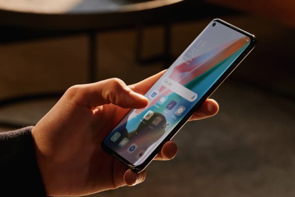 19 Rekomendasi HP Layar Lebar dan Besar (Terbaru 2025) - CekList.ID