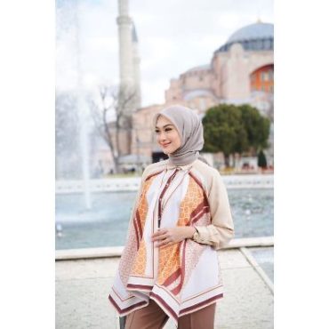 12 Rekomendasi Toko Baju Batik Online Terbaik (Terbaru 2025) - CekList.ID