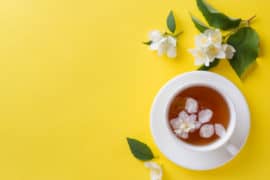 13 Rekomendasi Teh Melati & Manfaatnya (Terbaru 2025) - CekList.ID