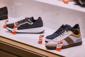 13 Rekomendasi Jenis Sepatu Pria yang Bagus (Terbaru 2024) - CekList.ID