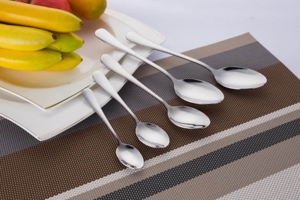 13 Rekomendasi Sendok Makan Stainless Tebal (Terbaru 2025) - CekList.ID